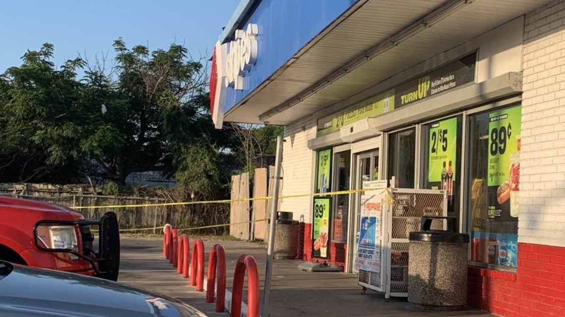 Man shot after being robbed at Corpus Christi convenience store ...