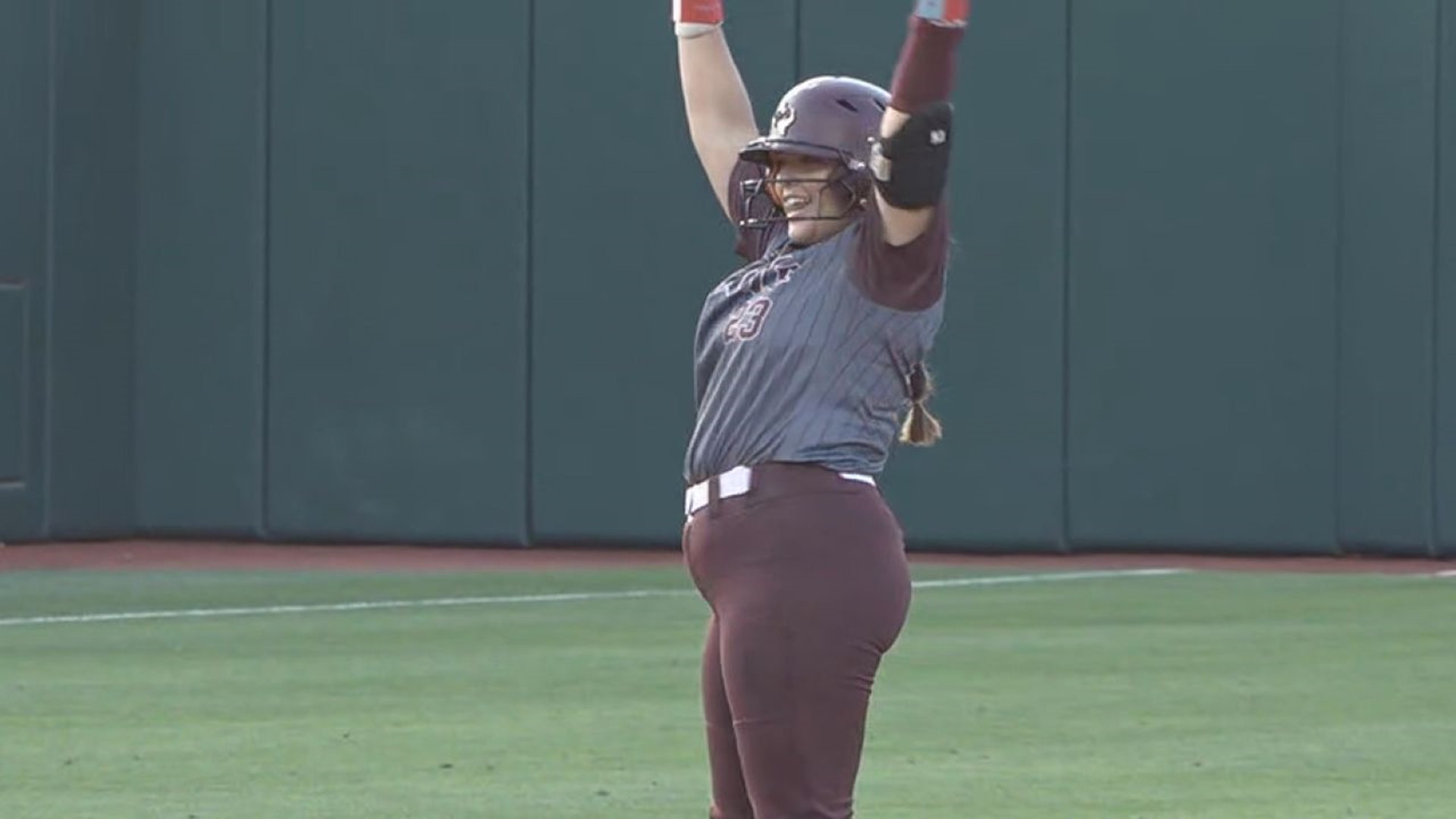 Calallen softball tops Aubrey to reach 4A State Championship | kiiitv.com