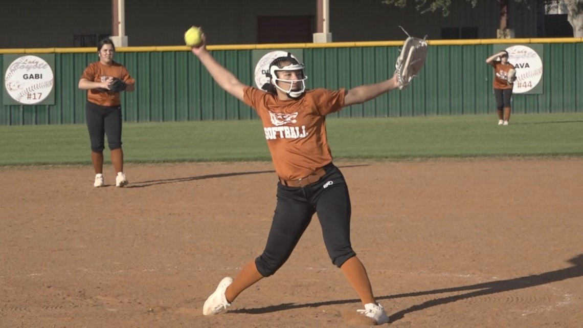Alice softball looking to build off deep playoff run | kiiitv.com