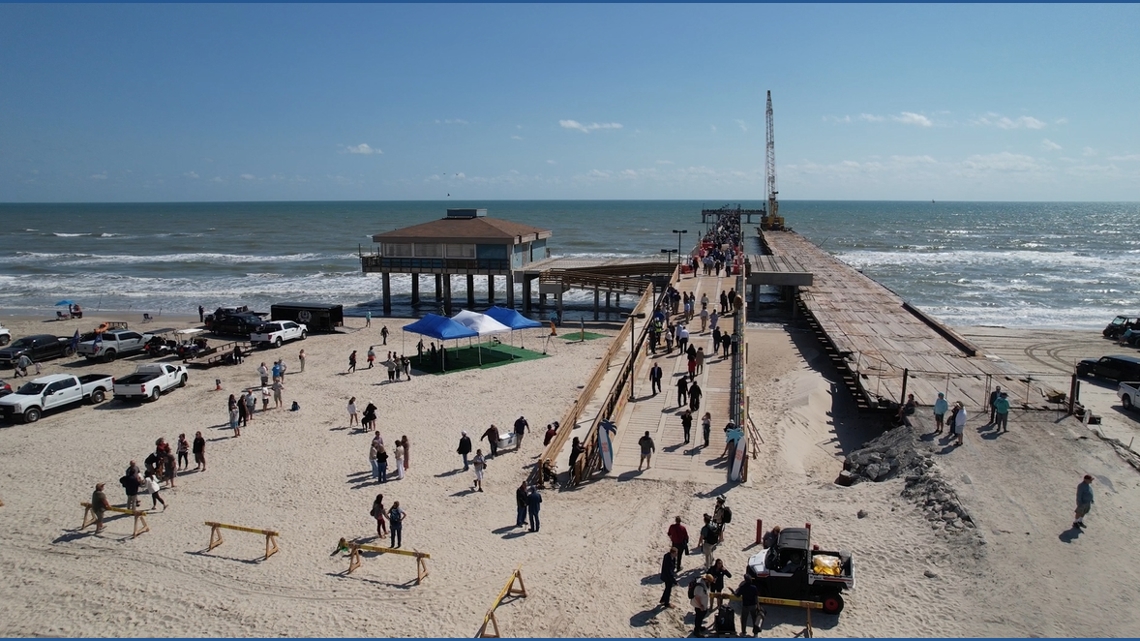 Bob Hall Pier pier work delayed after rain | kiiitv.com