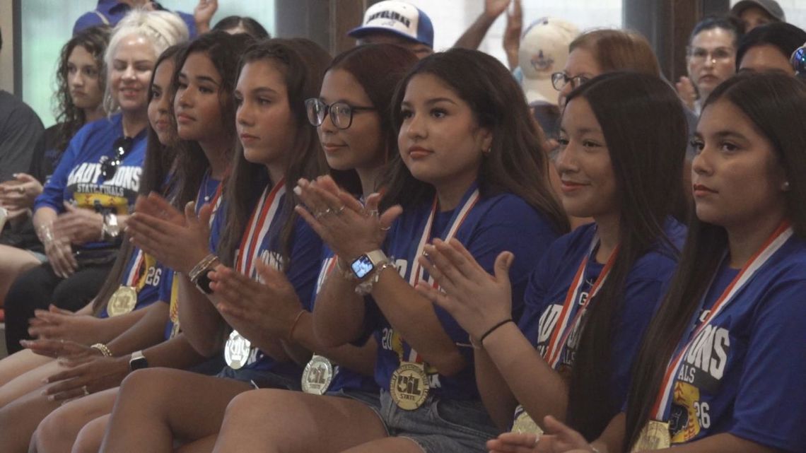 Santa Gertrudis Academy Softball honored with parade and city ...