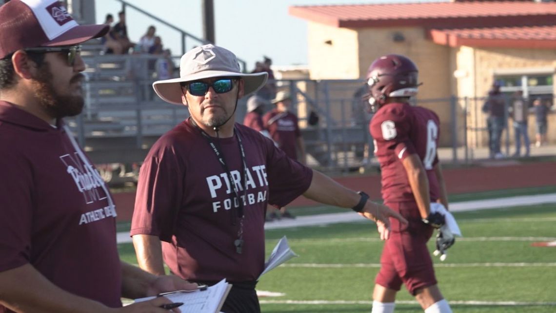 Blitz Preview: Mathis Pirates | kiiitv.com