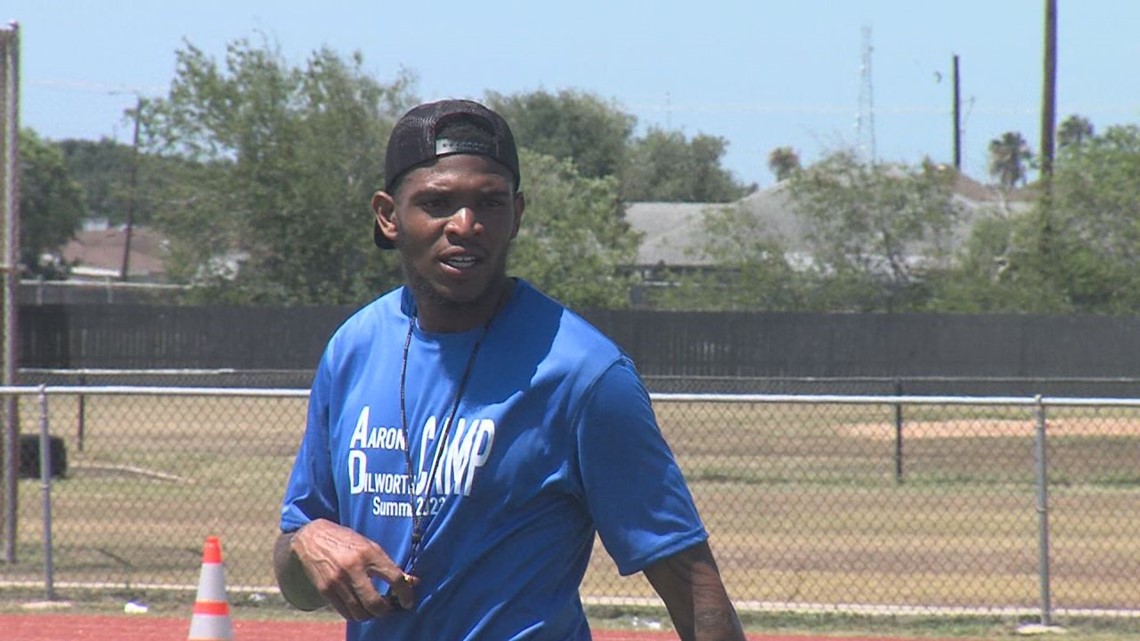 Dilworth hosts inaugural football camp | kiiitv.com