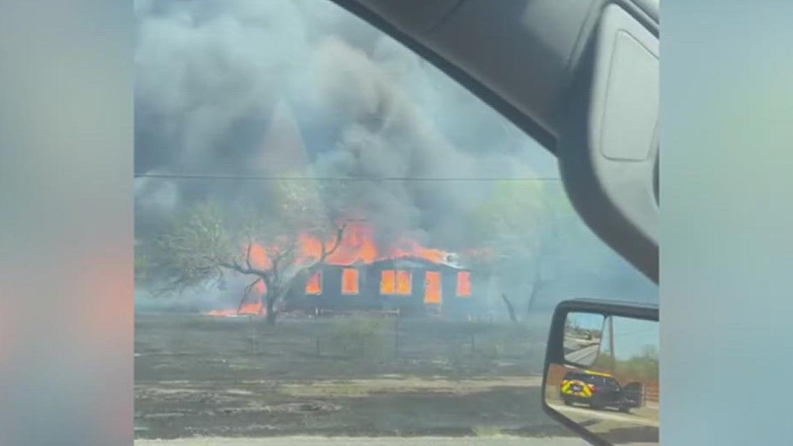 Road Runner Fire in Orange Grove 90% contained | kiiitv.com
