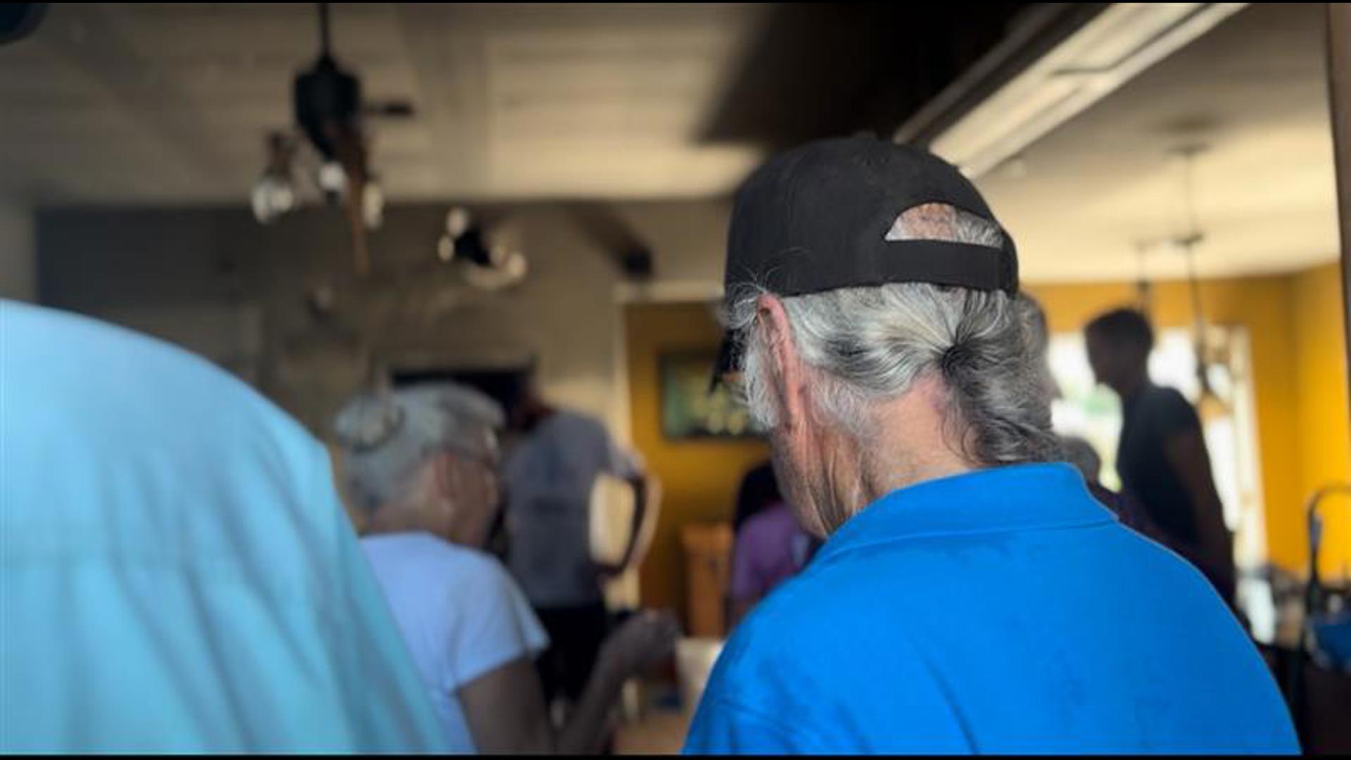 Neighbors hold prayer service for veteran with PTSD | kiiitv.com