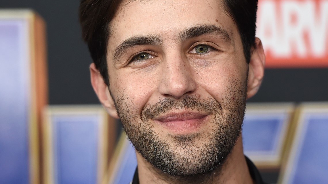 Josh Peck speaking at Texas A&M University-Kingsville | kiiitv.com