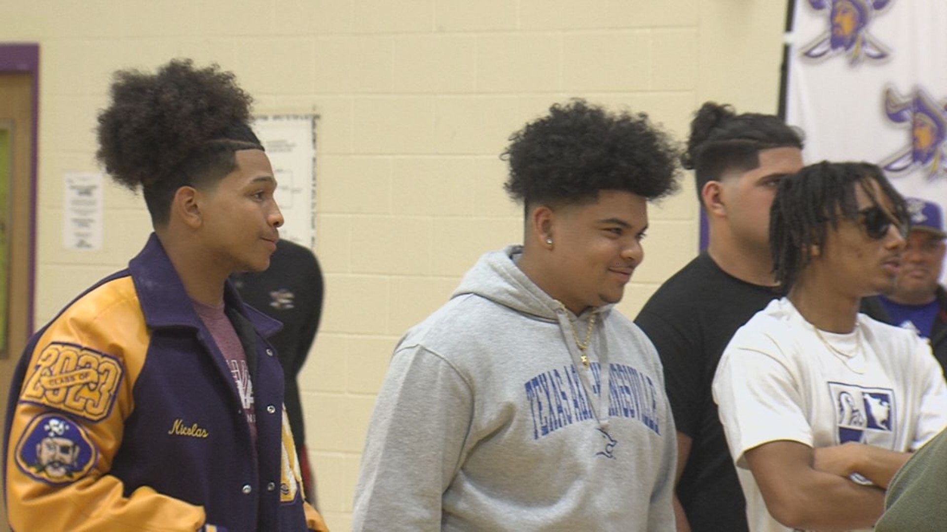 2023 Signing Day Across the Coastal Bend | kiiitv.com