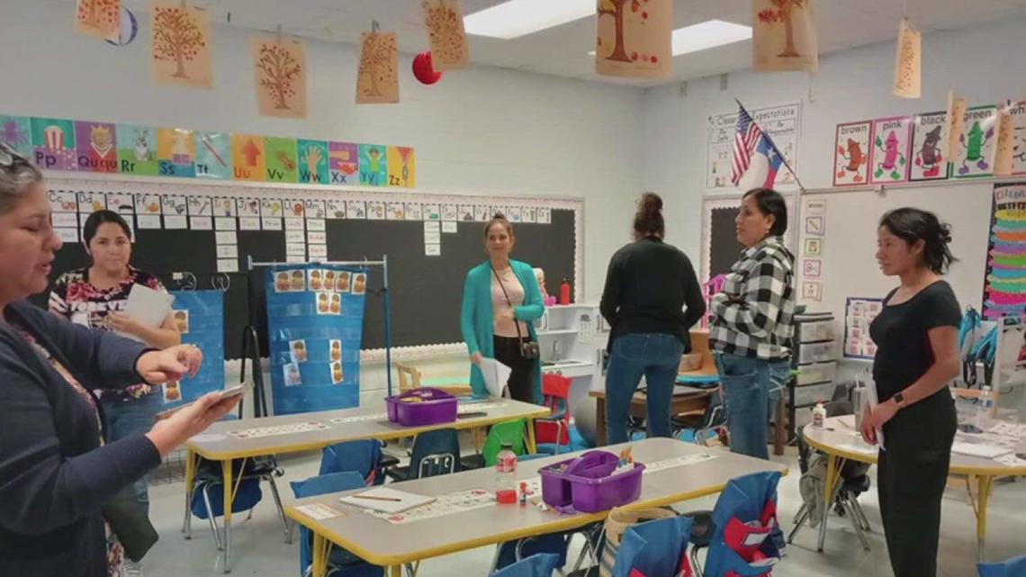 Flour Bluff ISD provides free ESL classes to parents | kiiitv.com
