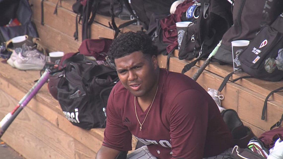 Former Sinton Pirate Jaquae Stewart transfers to Texas | kiiitv.com