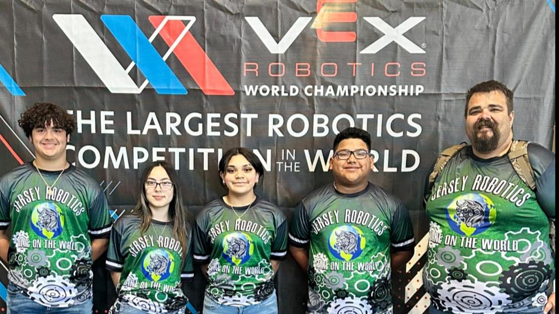 Falfurrias Junior High places 59th out of 500 in Robotics World ...