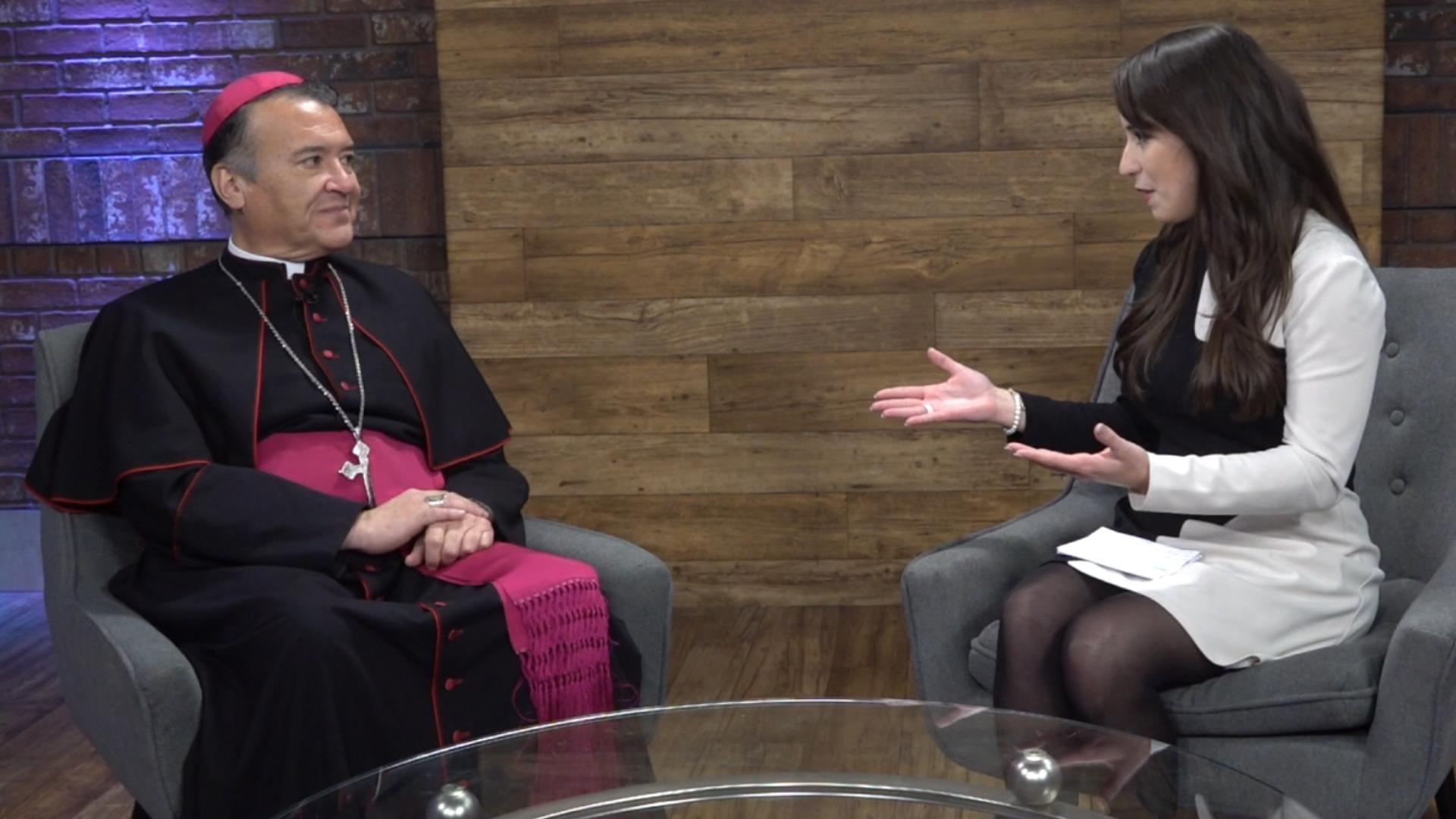 Madison Booker scores 24, and No. 4 Texas beats Florida 88-68 in front ...