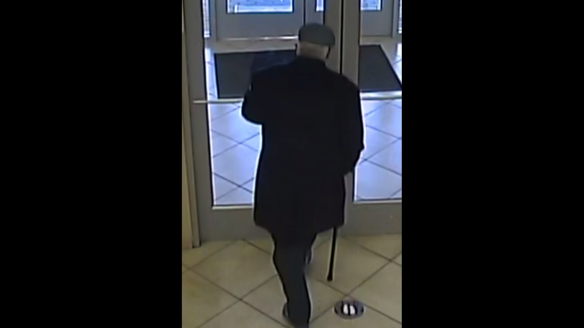 CCPD investigate robbery at Prosperity Bank on South Staples | kiiitv.com