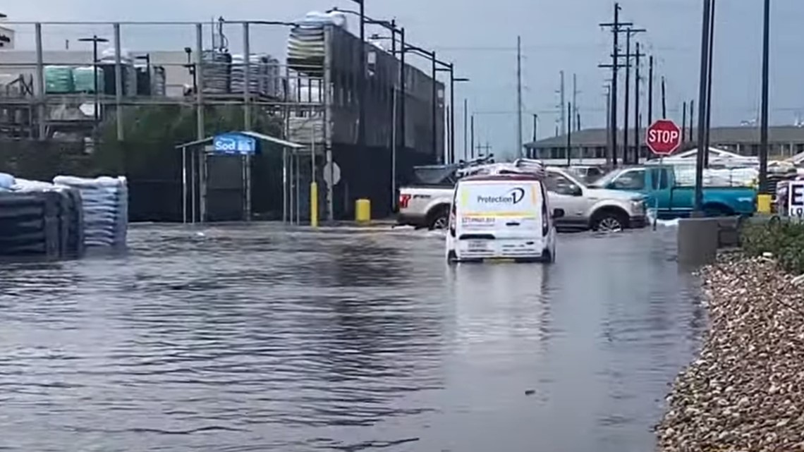 Aransas Pass flooding causes sewage spill | kiiitv.com