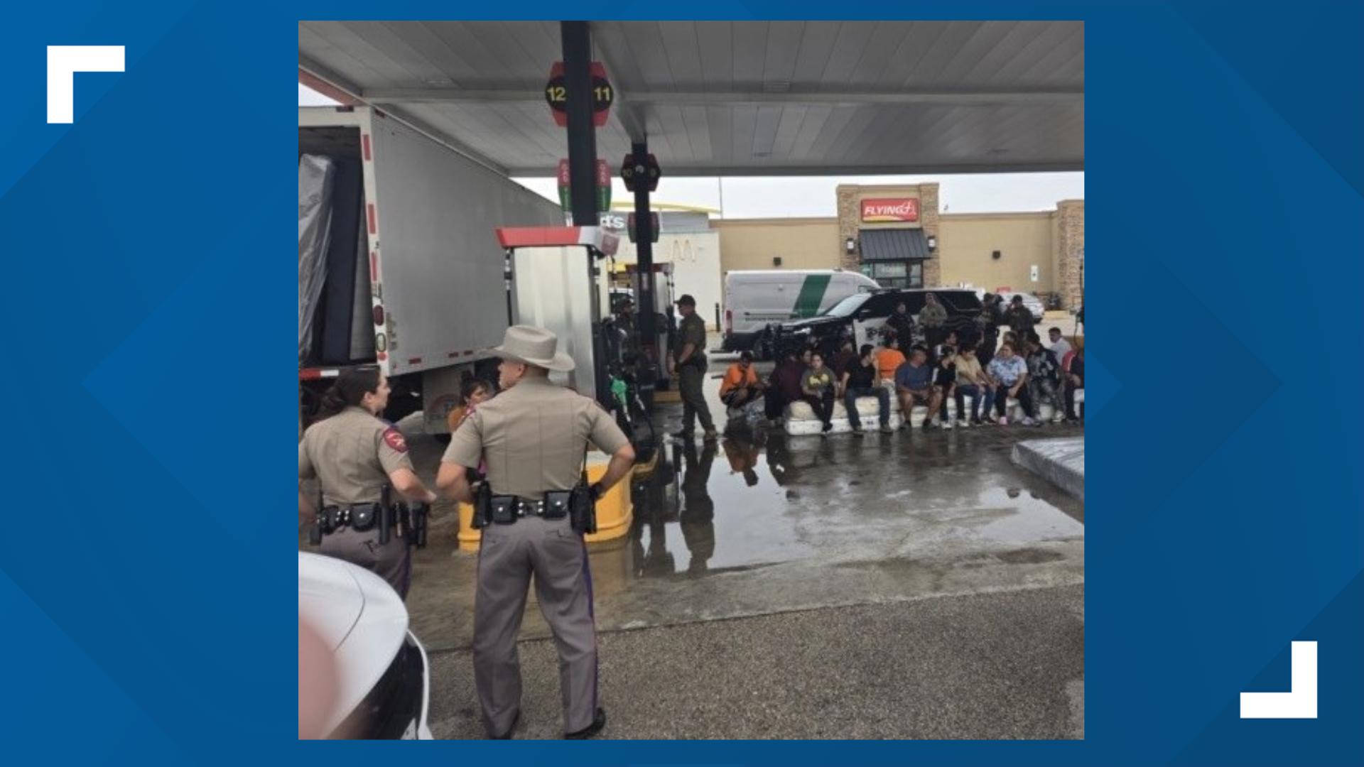 25 undocumented immigrants found hidden in box truck | kiiitv.com