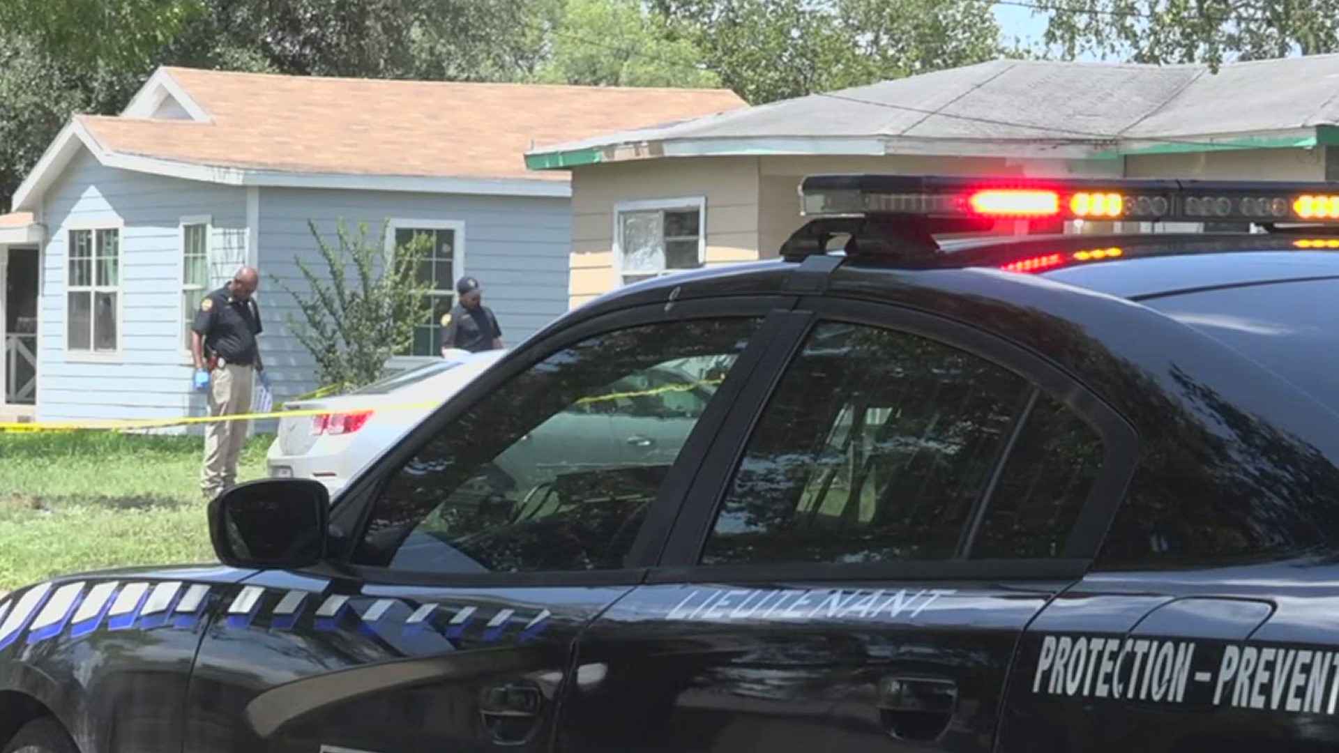 Beeville man dead after threating to attack police with knife | kiiitv.com