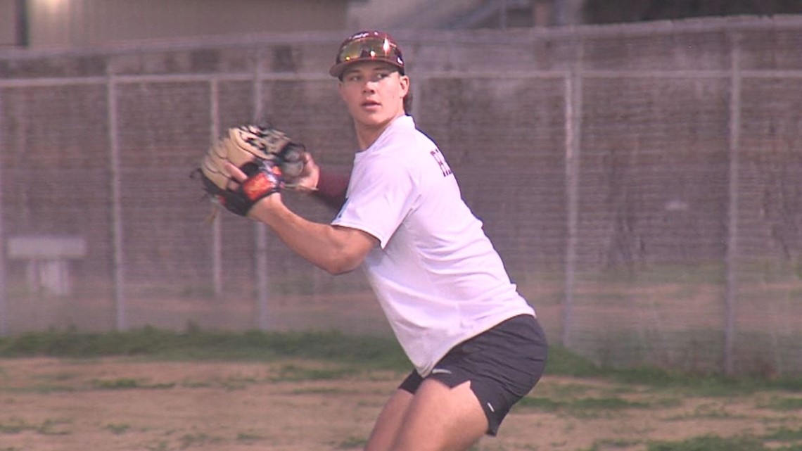 London baseball looking to make Coastal Bend history | kiiitv.com