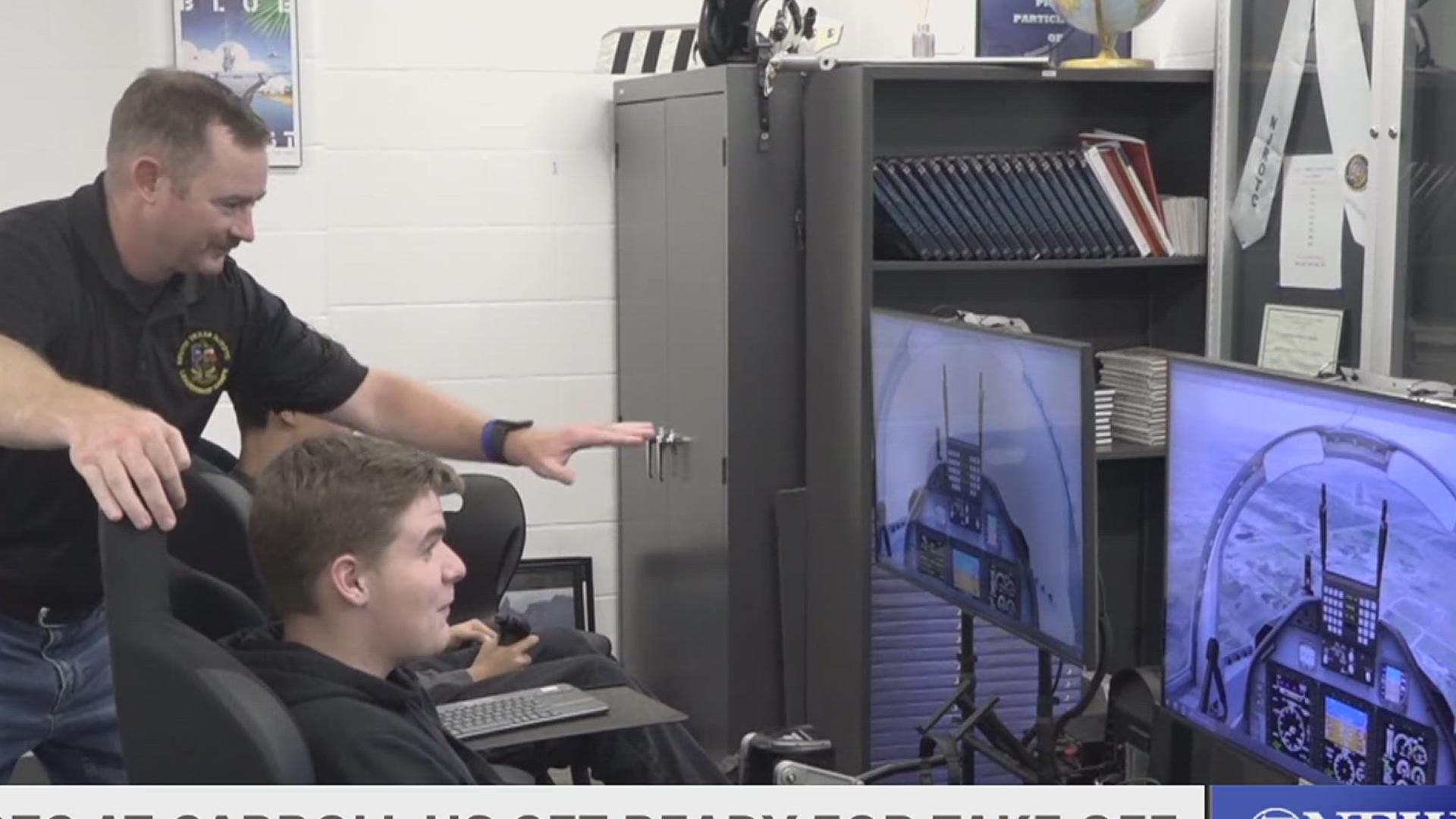Carroll NJROTC cadets soar with new Navy flight simulators | kiiitv.com
