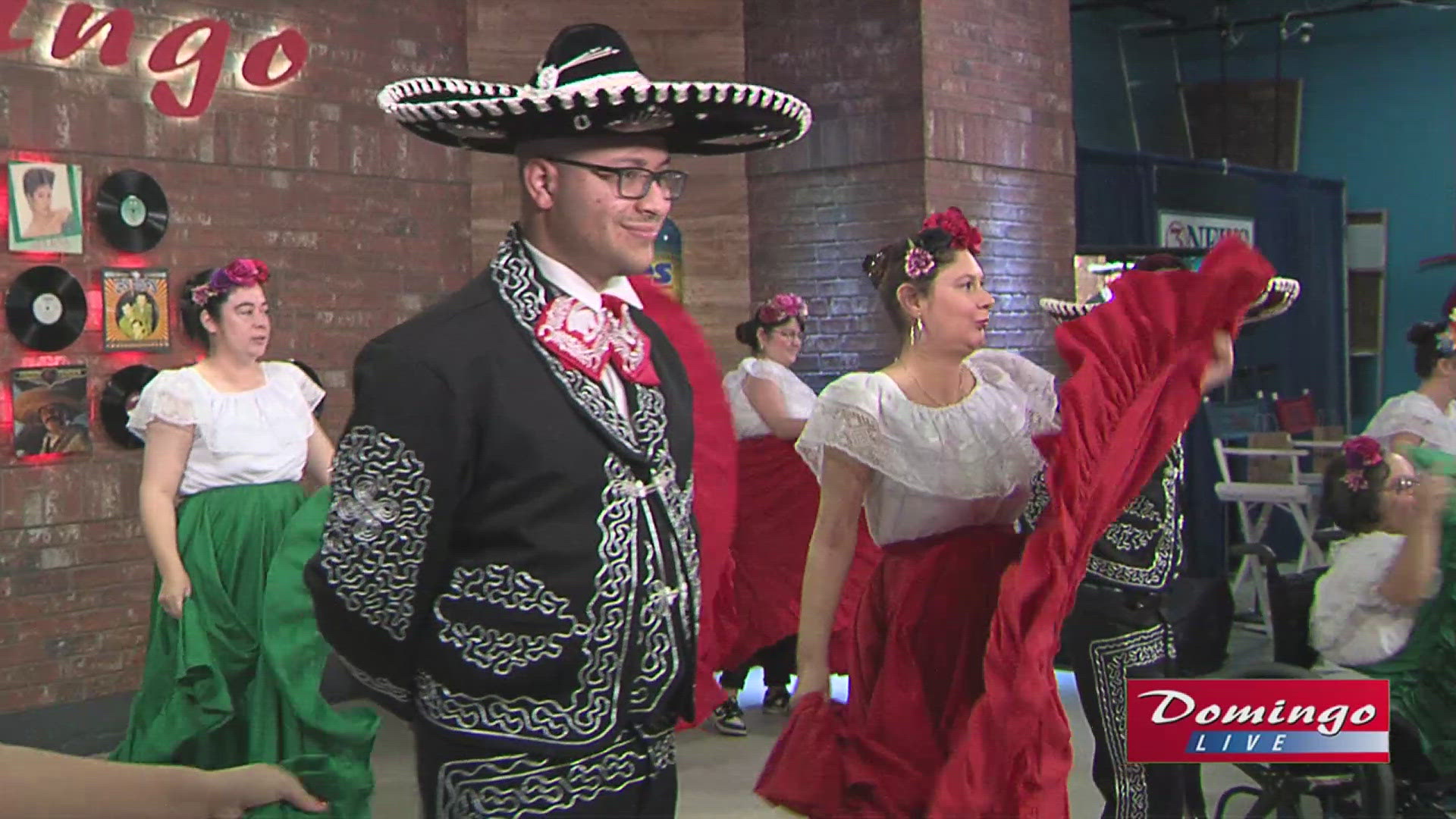 Special Hearts in the Arts dancing to "El Mariachi Loco" | kiiitv.com