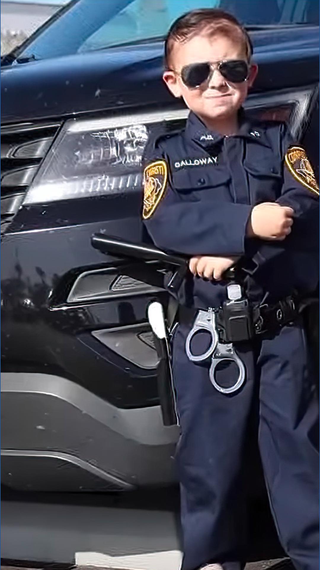 Community remembers Julian Galloway, an officer’s brave boy and ...