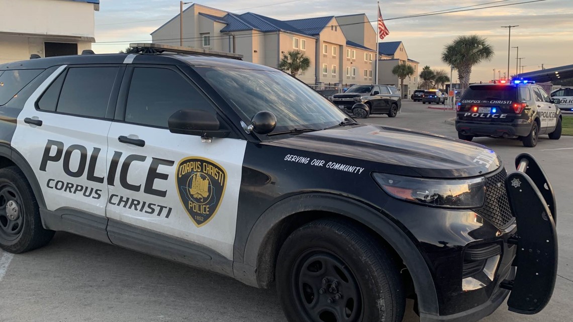 Police Fatally Shoot Man While Trying To Serve Warrant