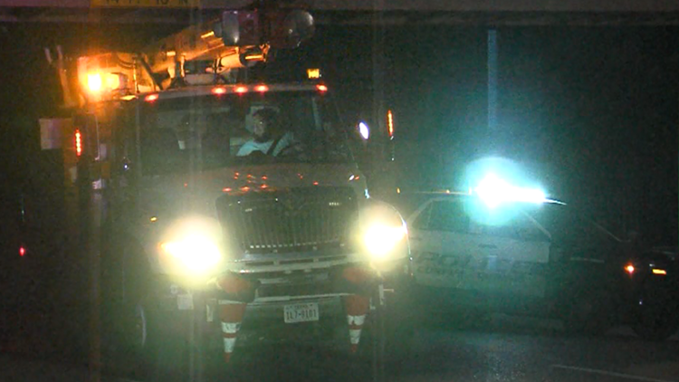 Single vehicle accident leaves hundreds without power in downtown ...