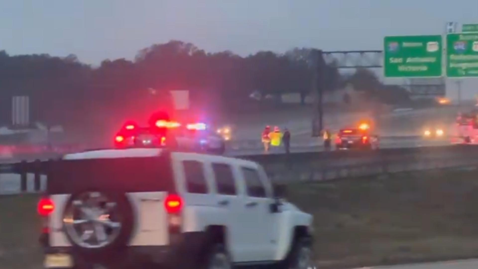Police working multi-vehicle crash on I-37 N and Callicoatte Rd ...