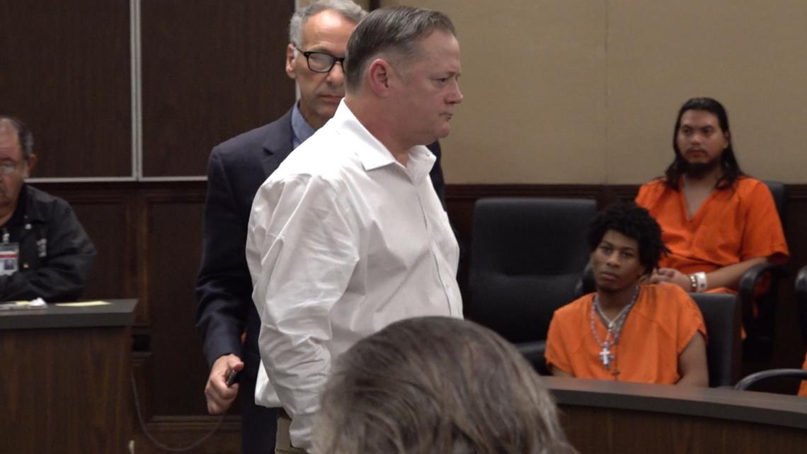 Ex-Hamlin Middle School teacher pleads guilty to child sex crimes ...