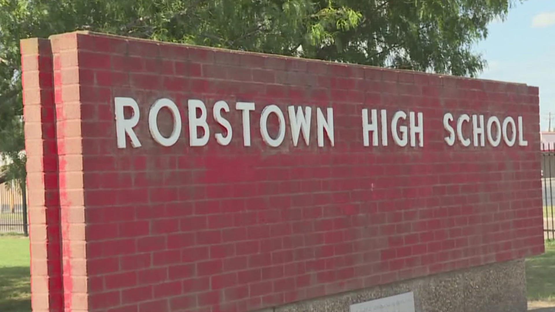 Robstown ISD warns parents of whooping cough case | kiiitv.com