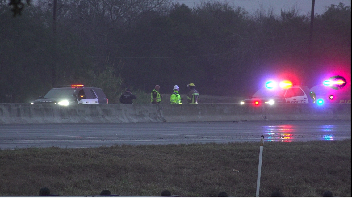 Police working multi-vehicle crash on I-37 N and Callicoatte Rd ...