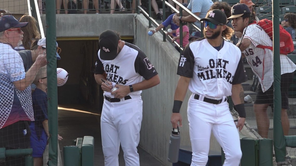 Hooks become the Oat Milkers, fall to San Antonio | kiiitv.com