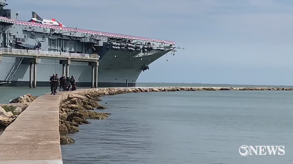 Woman rescued after slipping, falling from jetties on North Beach ...