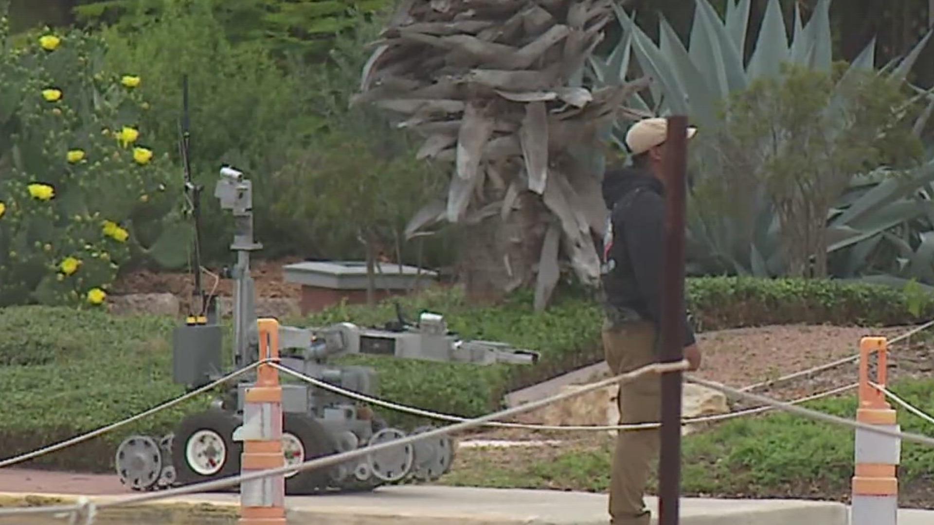 Bomb scare at the museum of science and history turns out to be a ...