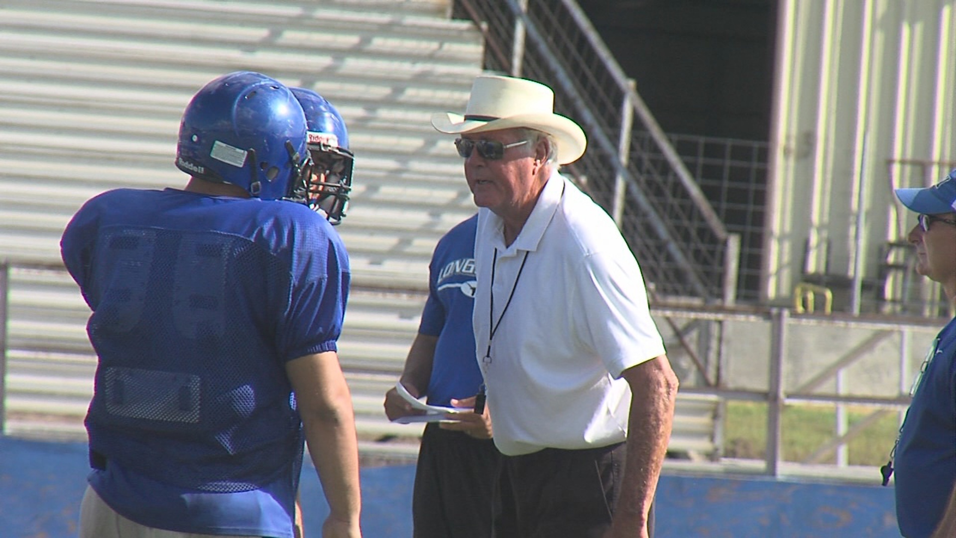 Longtime South Texas coach Gary Davenport dies | kiiitv.com