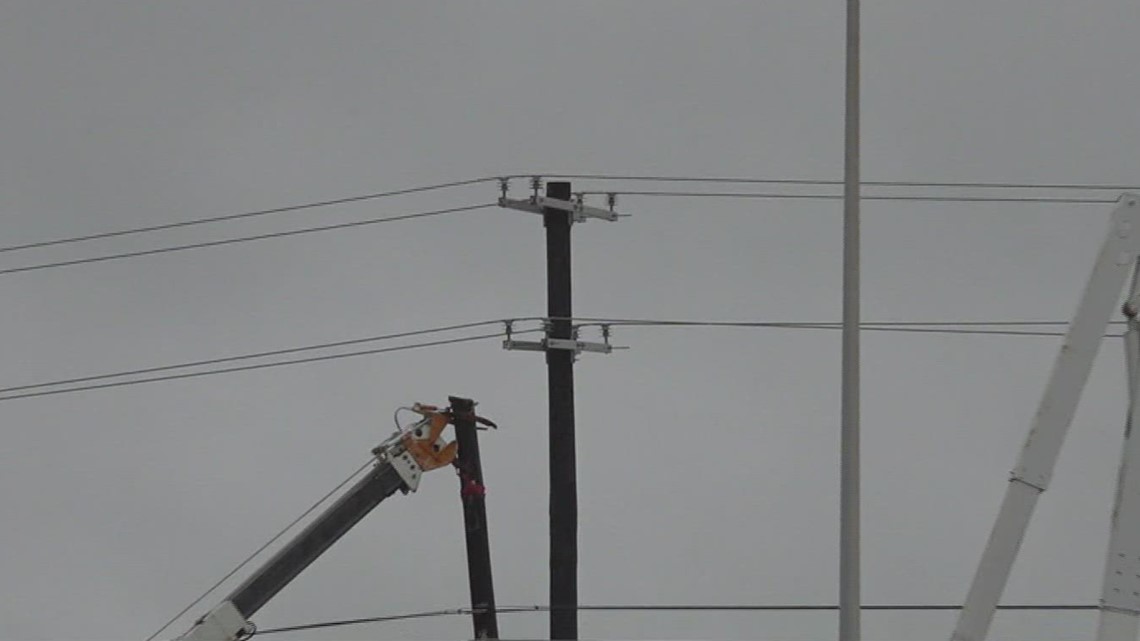 Damaged power line on JFK Causeway to be replaced | kiiitv.com