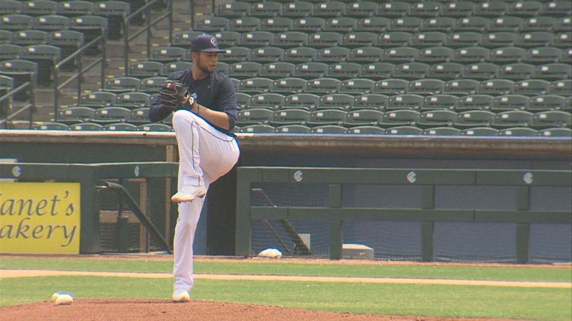Hooks ready to debut at Whataburger Field this week | kiiitv.com