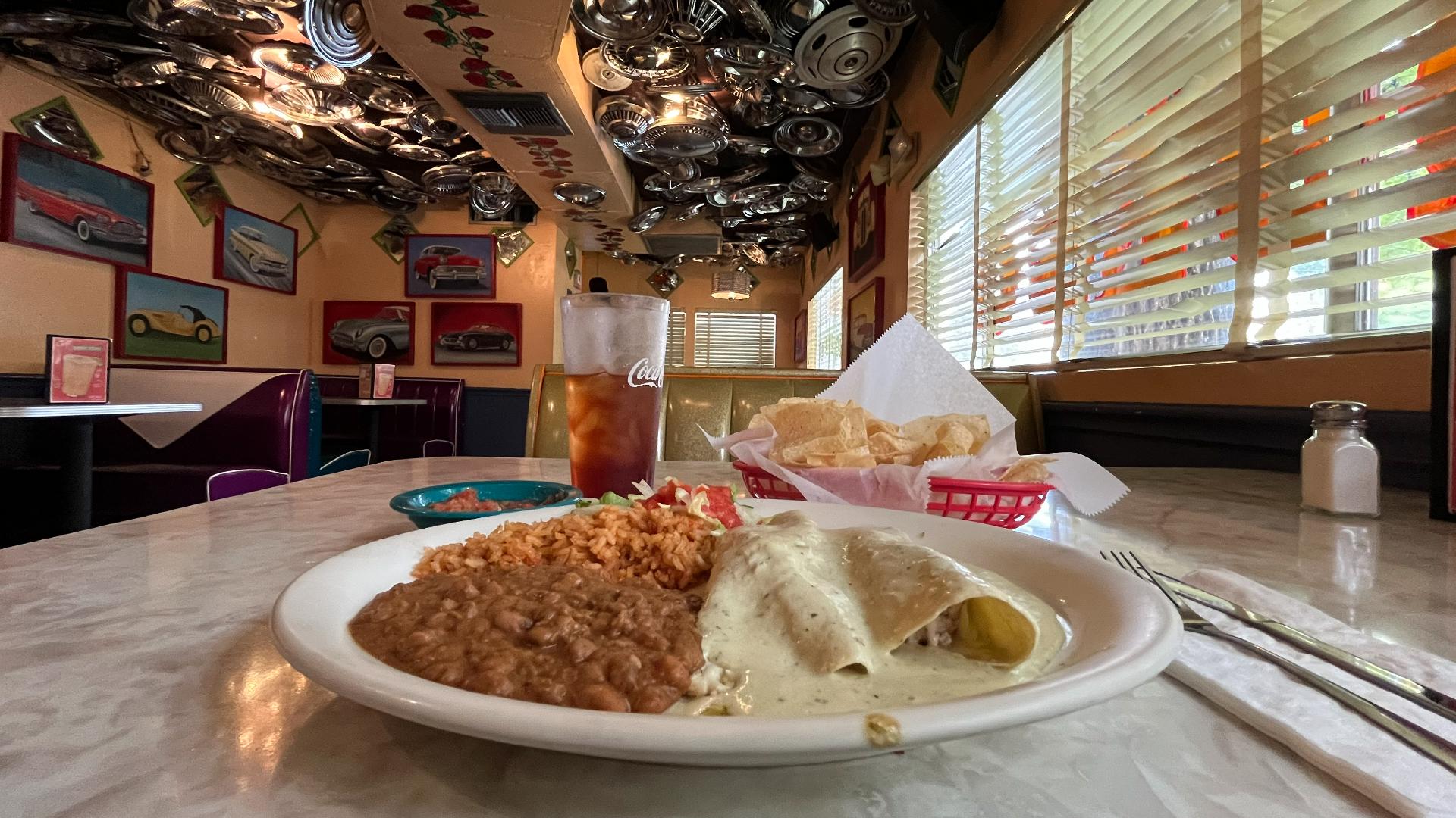 Owner of Olive Garden to purchase Chuy's restaurants | kiiitv.com