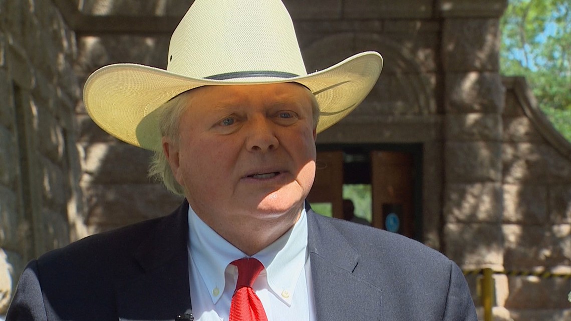 Aaron Dean trial: Fort Worth Texas attorney Jim Lane dies | kiiitv.com