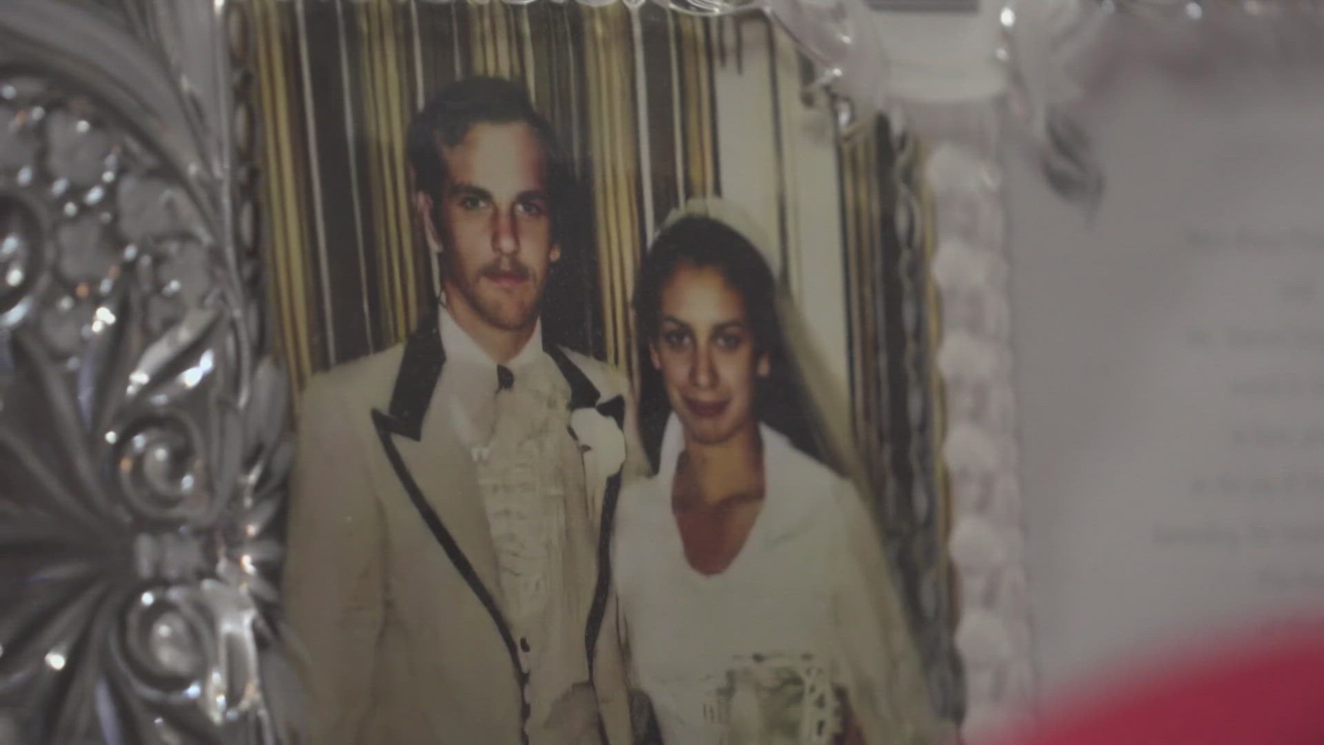 Texas couple celebrates their love story every anniversary with ...